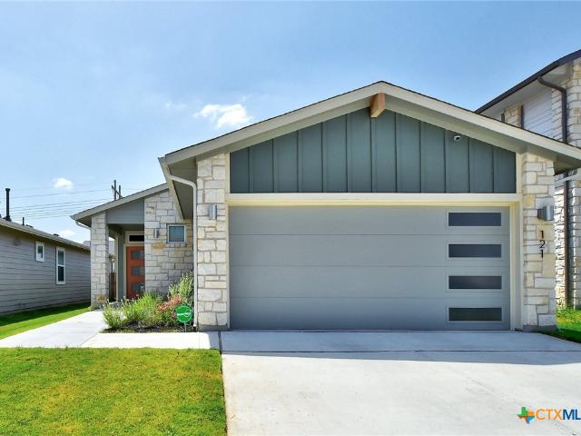121 Fairfax Ave, San Marcos, TX 78666 | MLS #610183 | Compass