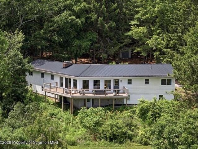 121 Fire Tower Rd, Mehoopany, PA 18629