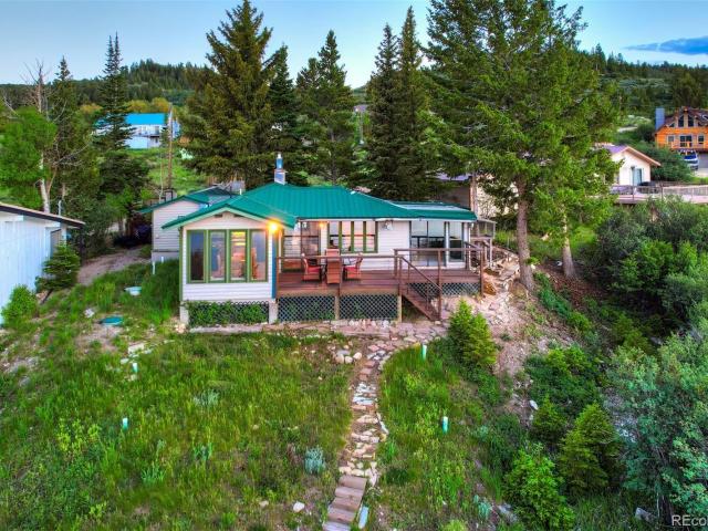 121 Fishermans Drive