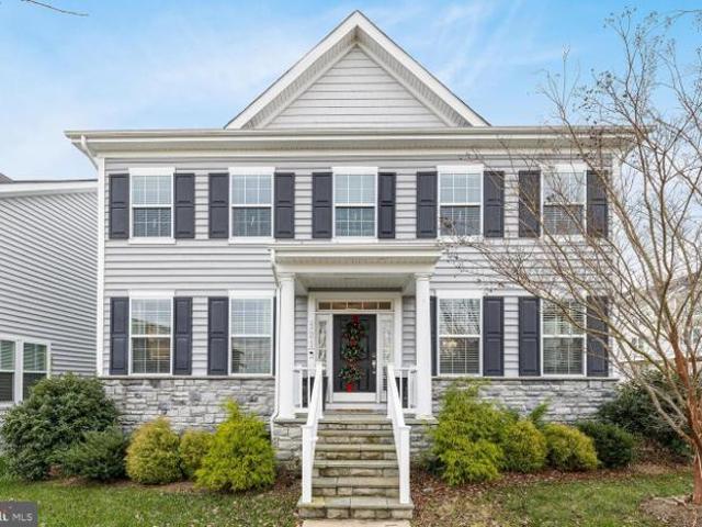 121 Freesia Ln, Stafford, VA 22554