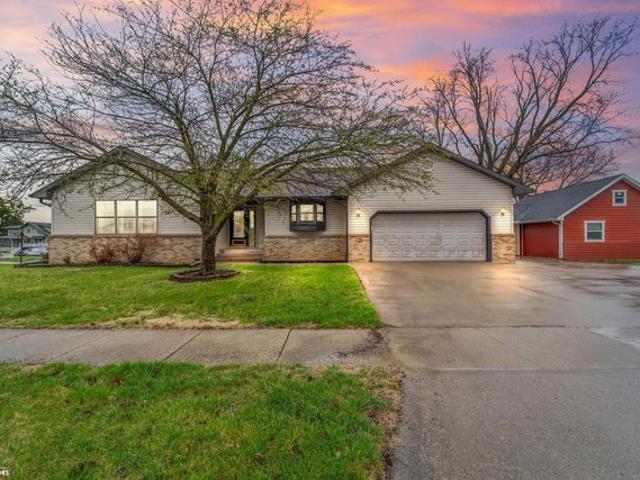 121 K Ave, Nevada, IA 50201