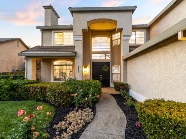 121 Kendall Ct, Granite Bay, CA 95746 | MLS #226024 | Compass
