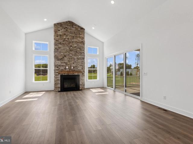 121 Kinglet Court