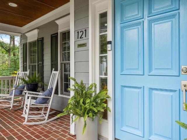 121 Hayworth Drive