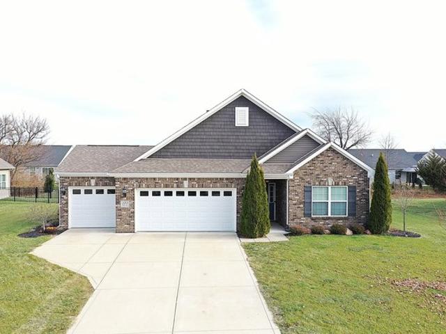 121 Halldale Dr, Whiteland, IN 46184