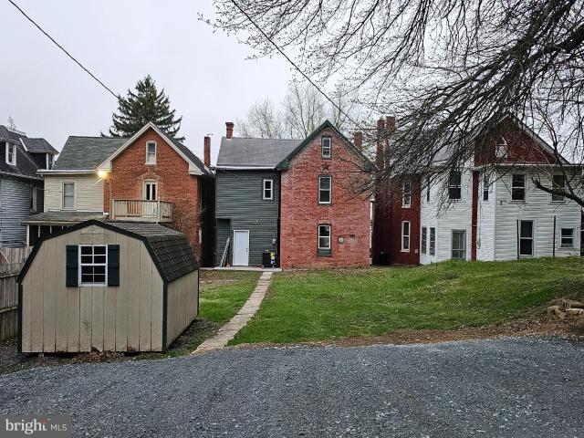 121 Harrison Ave, Waynesboro, PA 17268 | MLS #PAFL2033