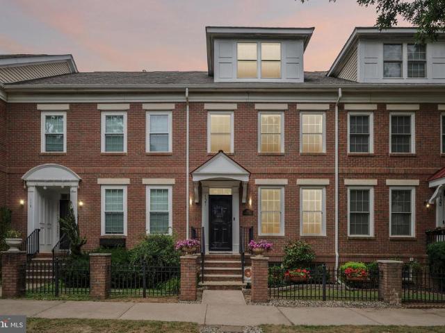 121 Heritage Street
