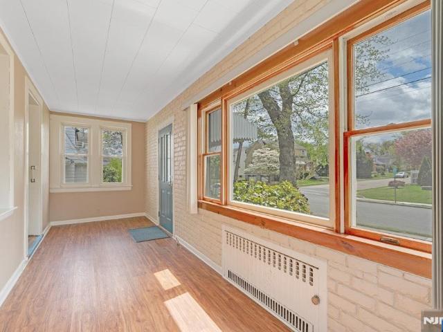 121 Hillside Avenue