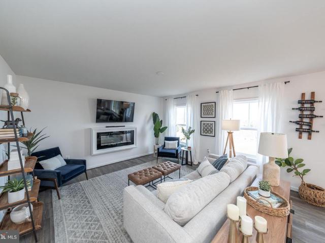 121 indian hills road