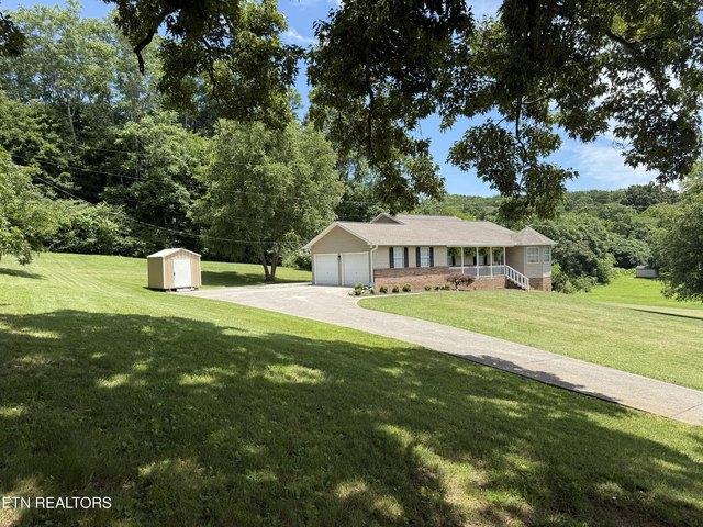 121 Inman Rd, Sweetwater, TN 37874