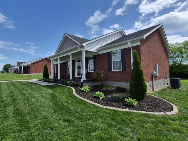 121 Iroquois Trail