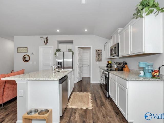 121 Olde Hearth Road