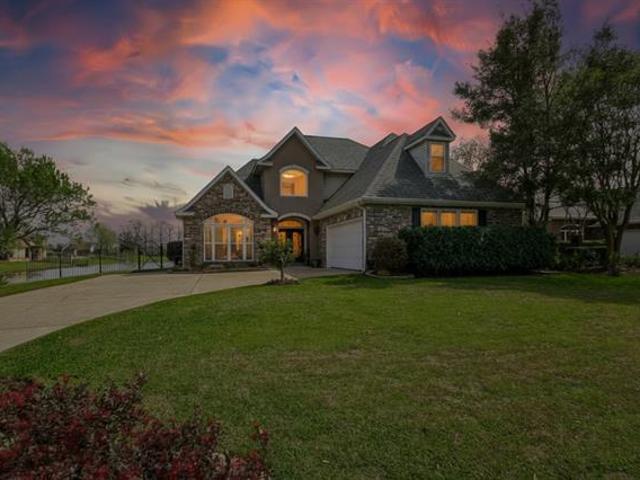 121 Lakewood Dr, Laplace, LA 70068 | MLS #2547