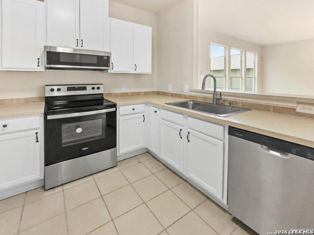 121 Lark Hill