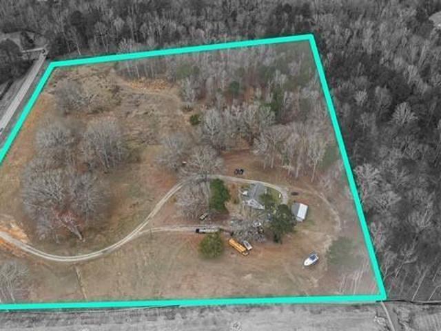 121 Mount Moriah Road