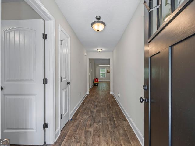 121 Mount Vernon Way