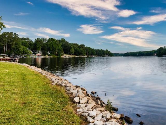 121 Mohave Dr, Louisburg, NC 27549