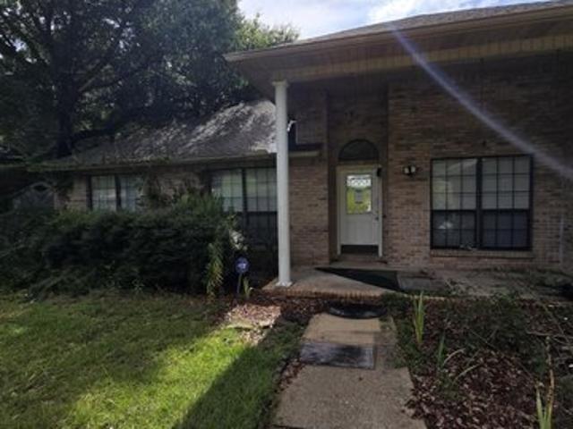 121 Mohawk Trl, Crestview, FL 32536