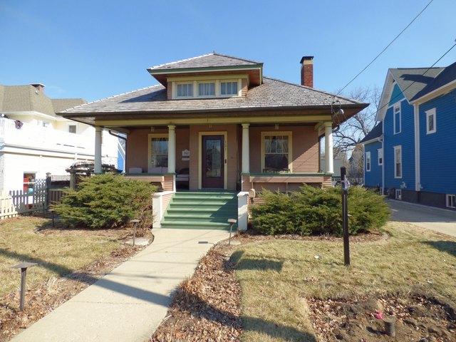 121 Monroe Ave, Elgin, IL 60123