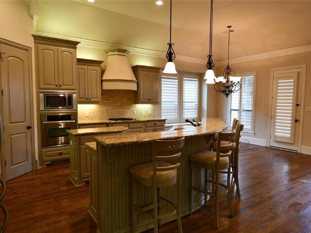 121 Montgomery Drive
