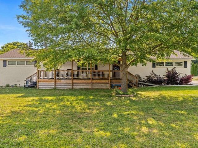 121 Mauldin Ave, Florence, AL 35634