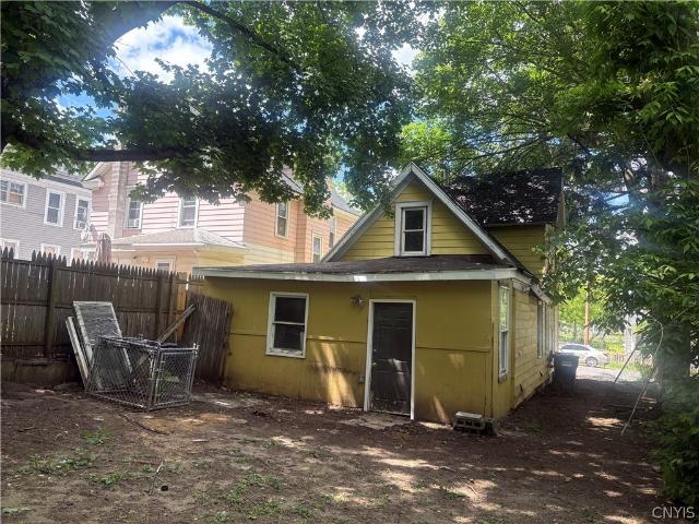 121 Maurice Avenue