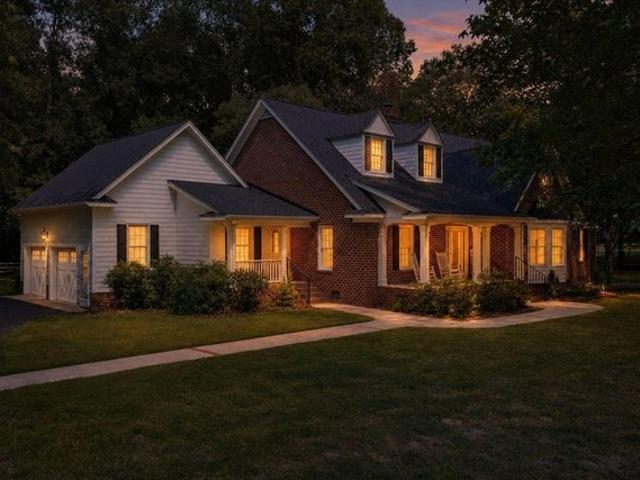121 Mayfield Pl, Youngsville, NC 27596