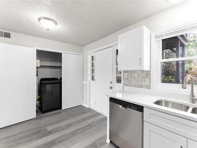 121 Mark Twain Cir, Athens, GA 30605 | MLS #7799