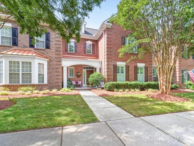 121 McLeod Ave, Belmont, NC 28012