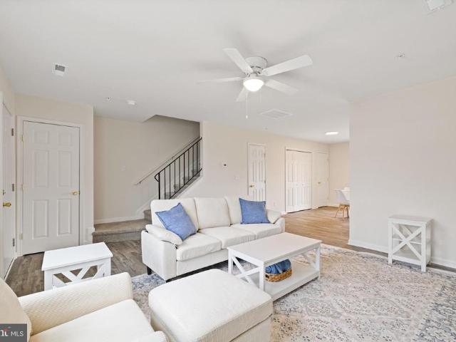 121 Metcalf Road
