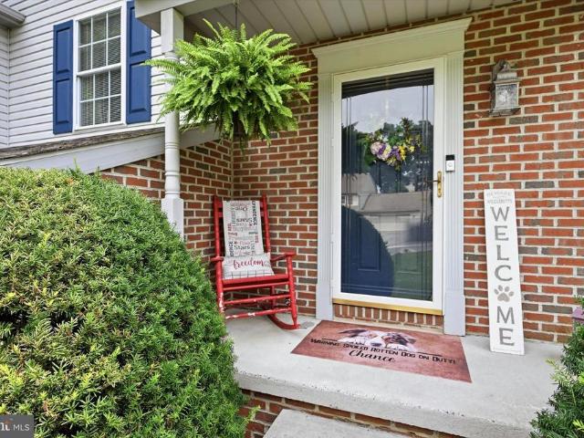 121 Meadowview Drive