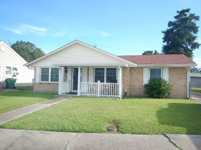 121 Millie Dr, Avondale, LA 70094