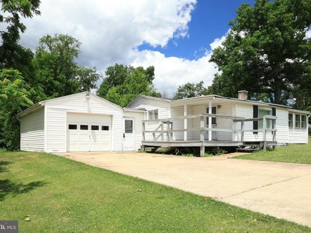 121 Mulbarger Ln, Bellefonte, PA 16823