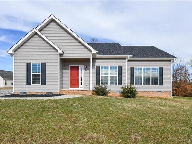 121 Mustang Run, Stokesdale, NC 27357