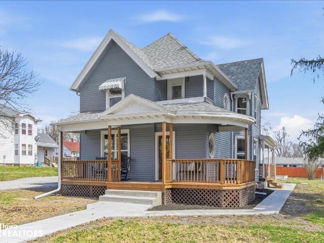 121 N 3rd Avenue