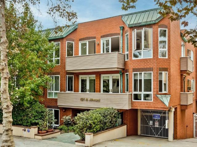 121 N Almont Dr, Unit 205, Beverly Hills, CA 90211 | MLS #26841