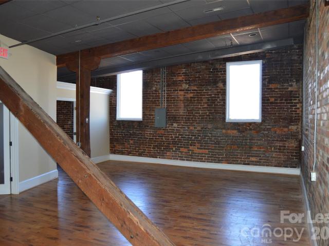 121 N Center Street # 206