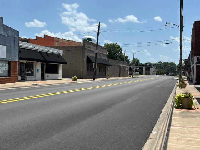 121 N Center Street