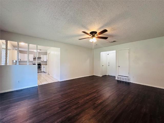 121 N Heights Drive