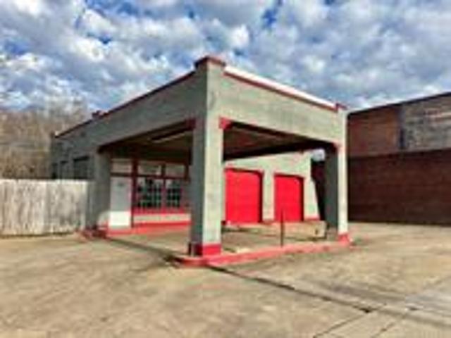 121 N Main Street