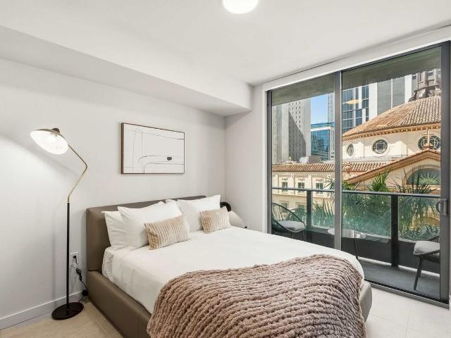 121 Northeast 5th Street 1 Bedroom Apartment for Rent at 121 Ne 5th St #1496948P, Miami, FL 33132 Downtown Miami