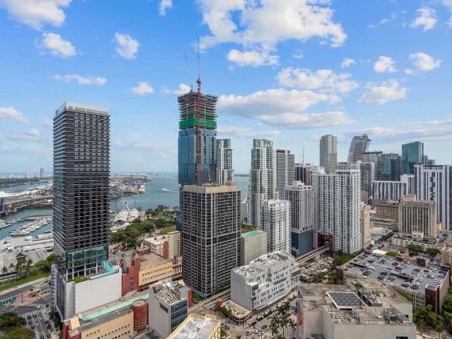 121 Northeast 5th Street 1 Bedroom Apartment for Rent at 121 Ne 5th St #1505779P, Miami, FL 33132 Downtown Miami