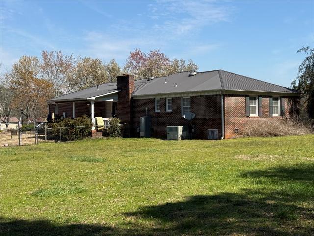121 Nautical Way