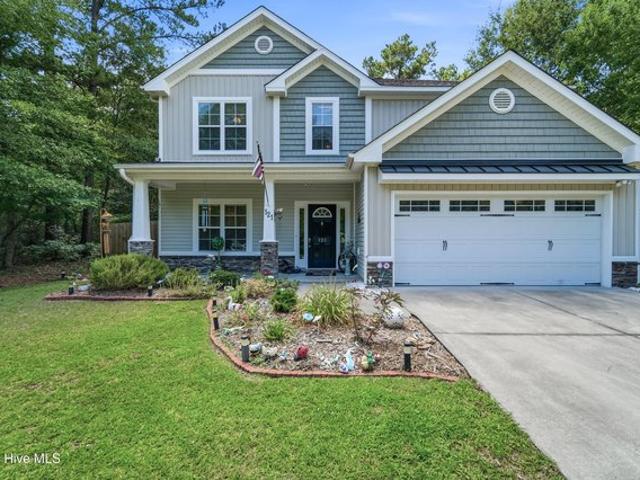 121 Navy Blue Dr, Jacksonville, NC 28540
