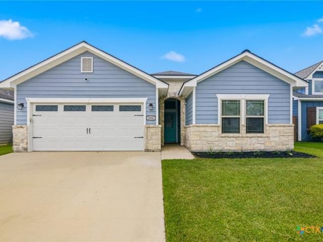 121 Nantucket Ave, Victoria, TX 77904