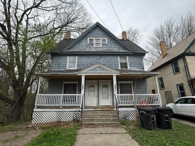 121 Neufer Ct, Elyria, OH 44035