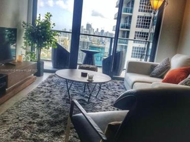 121 NE 34th St #2802 Miami, FL 33137