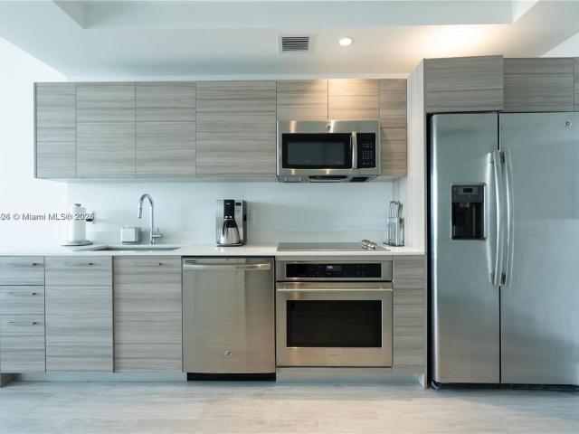 121 NE 34th St, Unit 806, Miami, FL 33137 | MLS #A11845