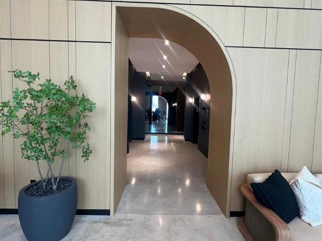 121 NE 5th St, Unit 701A, Miami, FL 33132 | MLS #A11952 | Compass