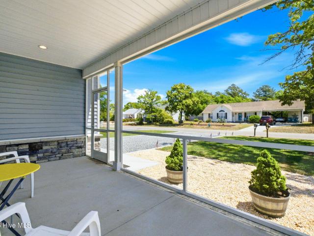 121 NW 12th St, Oak Island, NC 28465 | MLS #100569